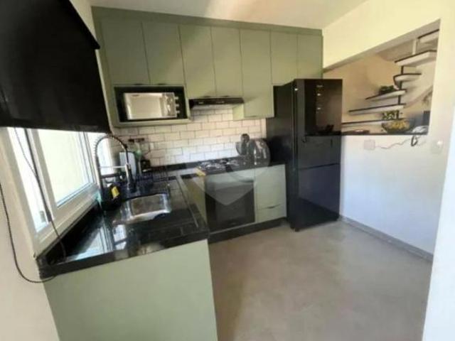 Casa em condominio fechado com quintal no pé da Serra da Cantareira