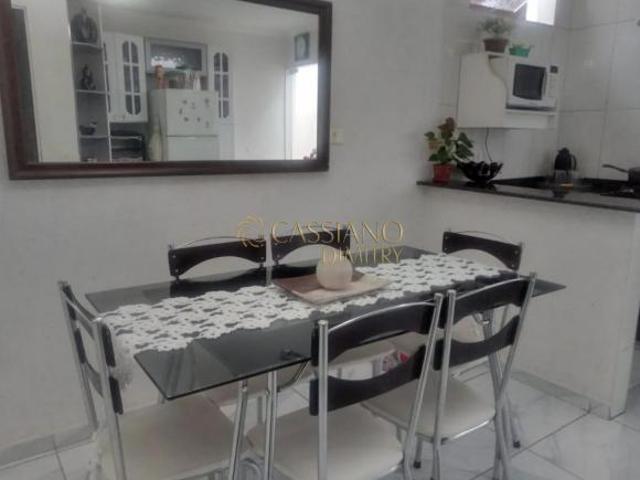 Casa em Condomínio Fechado de 03 Dorm. e 01 Suíte para venda 180,00m². | Colinas do Vale Jacare