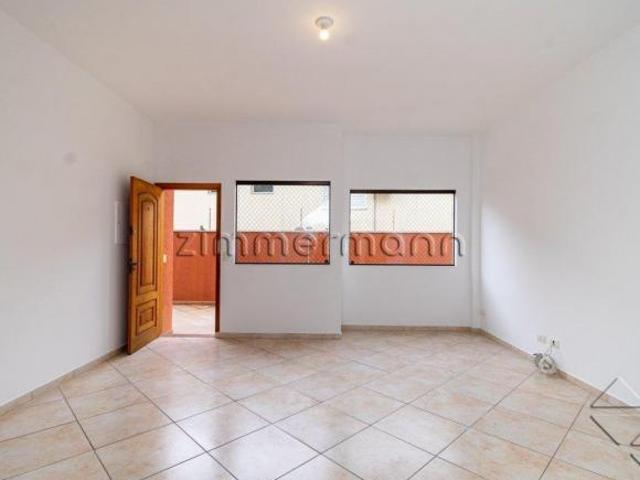 CASA EM CONDOMINIO FECHADO DE 3 DORMITÓRIOS