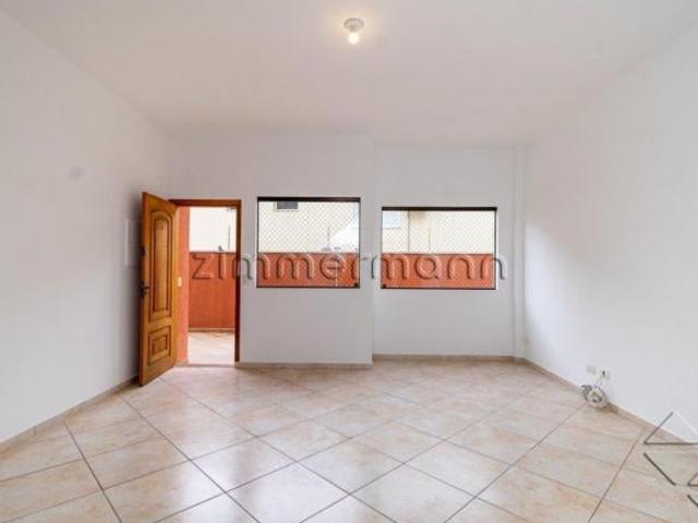 CASA EM CONDOMINIO FECHADO DE 3 DORMITÓRIOS