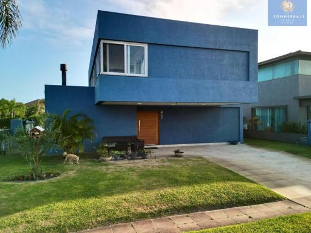 Casa em Condomínio fechado em Xangri Lá