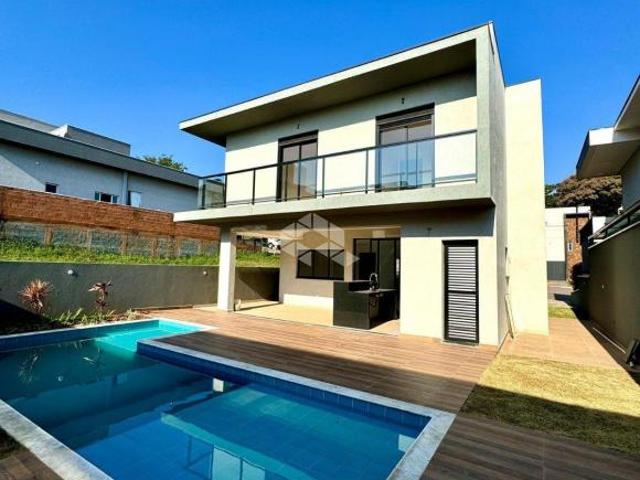 Casa com 3 dormitórios no valor de R$ 1.430.00,00 em Atibaia/SP
