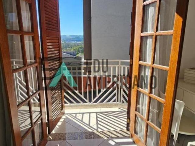 CASA EM CONDOMÍNIO FECHADO EM ATIBAIA