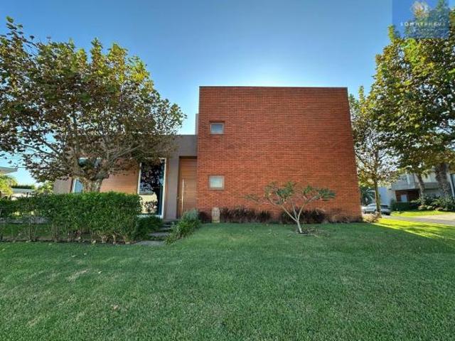 Casa em Condomínio fechado em Atlântida