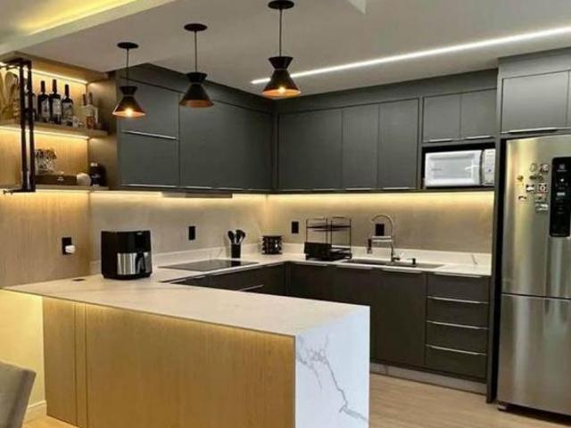 CASA EM CONDOMINIO FECHADO EM BARUERI COM 187 m2 COM ENTRADA FACILITADA