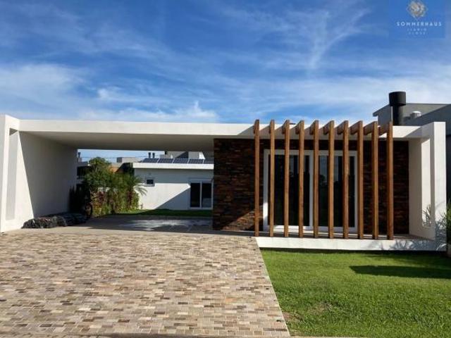 Casa em Condomínio fechado em Capão da Canoa