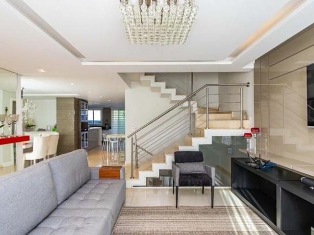 Casa em Condomínio Fechado em Curitiba | Boulevard Elegance | 4 Quartos, 3 Suítes, 5 Vagas