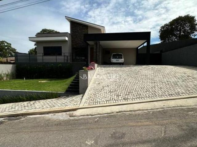 Casa em condomínio fechado em Extrema MG Itamaraty próximo a Cachoeira