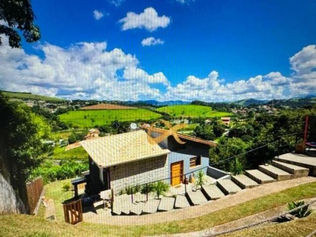 casa em condomínio fechado em Lindoia S.P