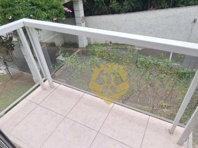 Casa em Condomínio Fechado em Santa Felicidade!