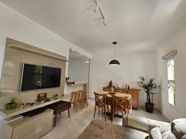 Casa em condomínio fechado | Espaços ampliados para viver com mais conforto Vainice Andrade