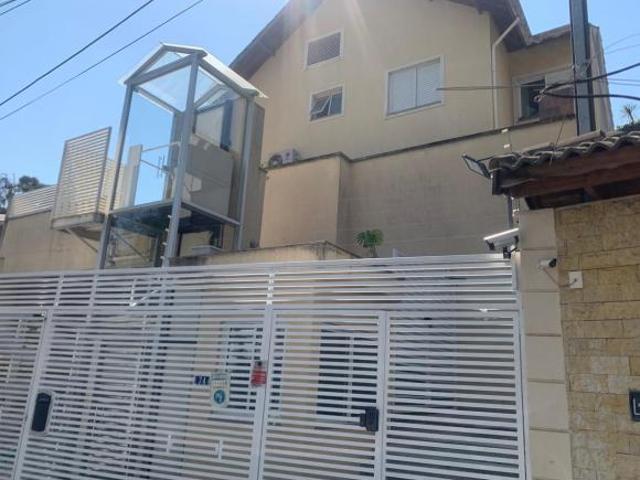 Casa em Condomínio Fechado FL39
