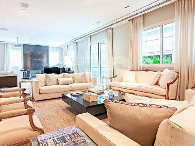 CASA EM CONDOMÍNIO FECHADO IBIRAPUERA/ JARDIM LUZITÂNIA Venda 1100 m² 4 Suítes 9 Vagas