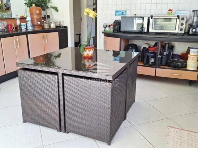 Casa, em condomínio fechado Mirante do Vale em SJC/Jacareí