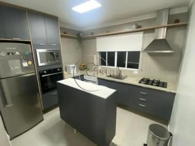 Casa em condomínio fechado na vila bela!