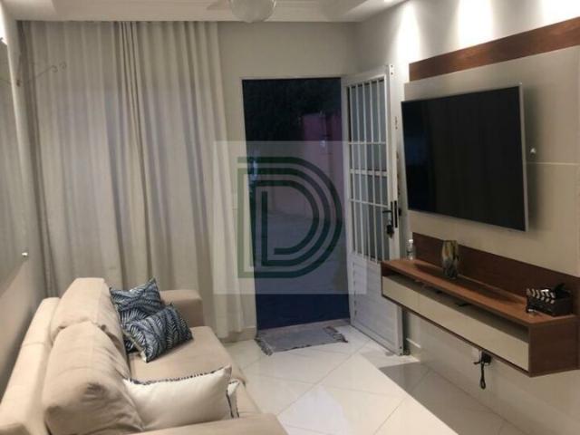Casa em condomínio fechado na Granja Viana 3 dormitórios, suíte e quintal gourmet