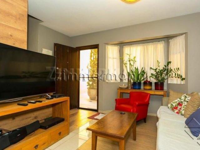 CASA EM CONDOMINIO FECHADO NA POMPEIA