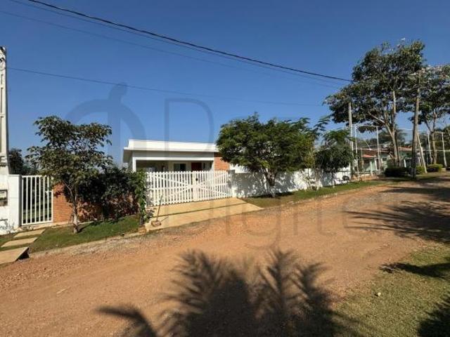 Casa em condomínio fechado Ninho Verde 1