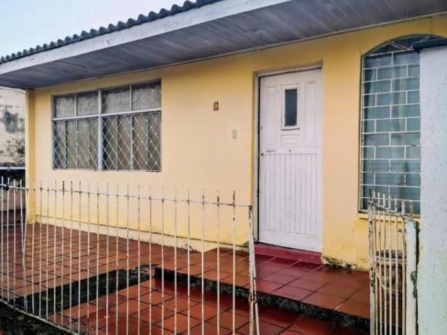 Casa em condomínio fechado no bairro Cristal em Porto Alegre/RS