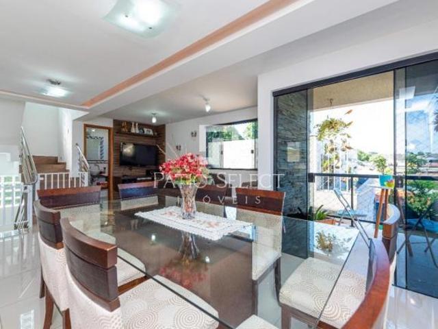 Casa em condomínio fechado no bairro Guaíra Curitiba/PR