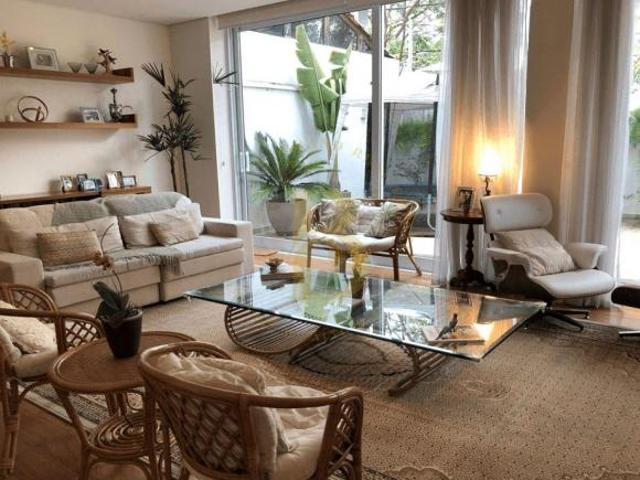 CASA EM CONDOMÍNIO FECHADO NO CAMPO BELO, 223M², 3 SUÍTES, 5 VAGAS