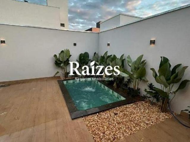 Casa em Condomínio Fechado no Grand Ville com 3 Quartos sendo 1 Suíte e 2 semi suítes