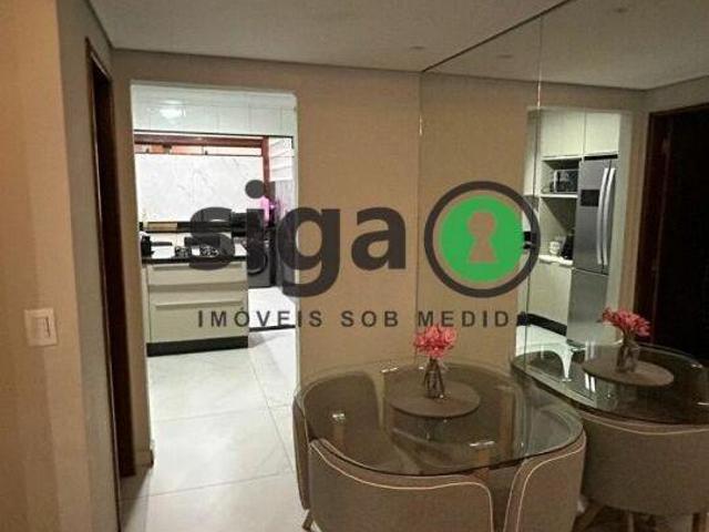 Casa em condomínio fechado no Jaraguá