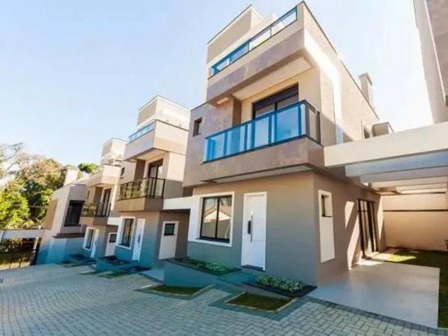 Casa em Condomínio Fechado no Mercês com 3 Quartos – 128 m²
