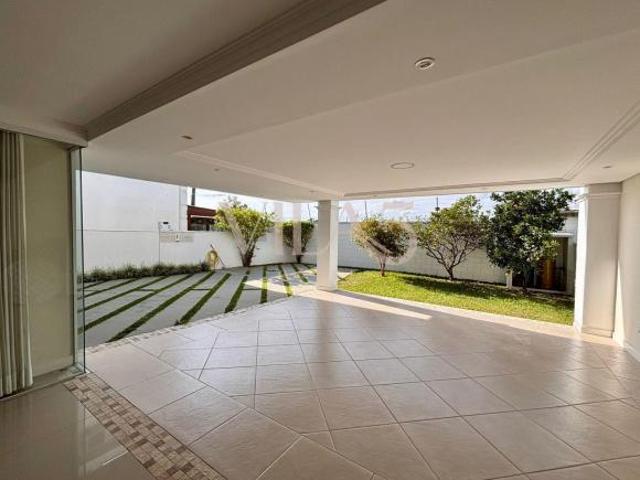 Casa em Condomínio fechado no Pinheirinho
