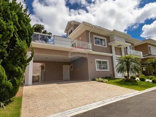 Casa em Condomínio Fechado no São Braz