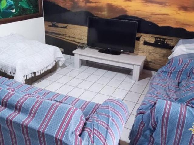 Casa em Condomínio Fechado no Saco da Ribeira com dois quartos, sendo 1suite !