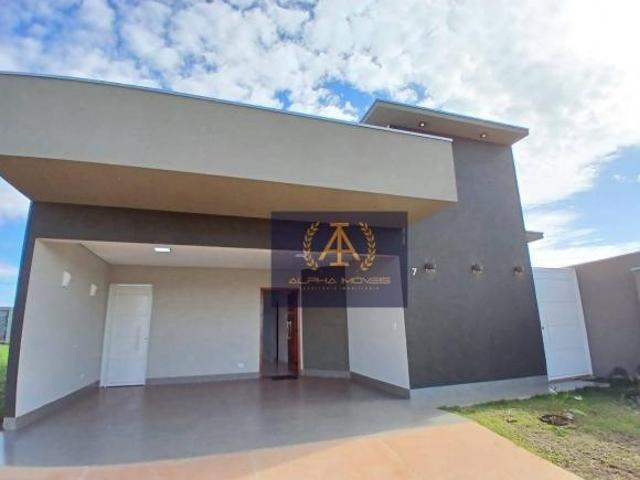 CASA EM CONDOMÍNIO FECHADO NOVA COM CLOSET E ESPAÇO PRA PISCINA