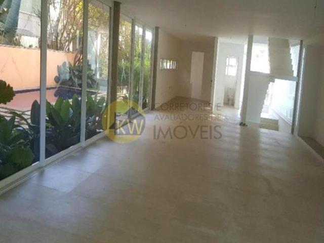 Casa em condomínio fechado novo 4 quartos com piscina privativa! Excelente local rua Fechada sem saí