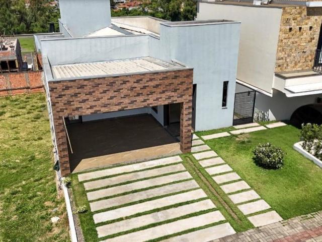 Casa em Condomínio Fechado para Alugar com 3 Suítes no Condomínio Tangará – Região Leste de Londrina/PR