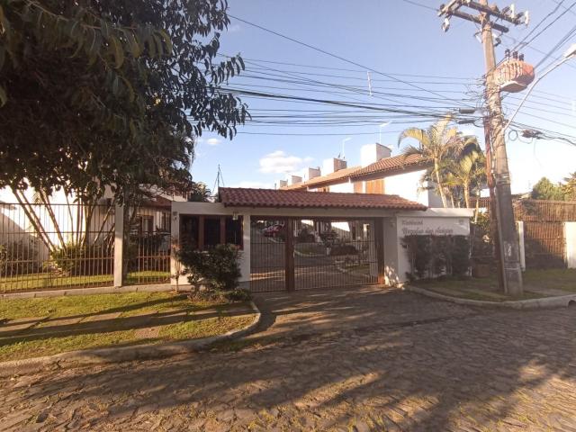 Casa em Condomínio Fechado para alugar com 03 dormitórios e 04 vagas de garagens no bairro Feitoria