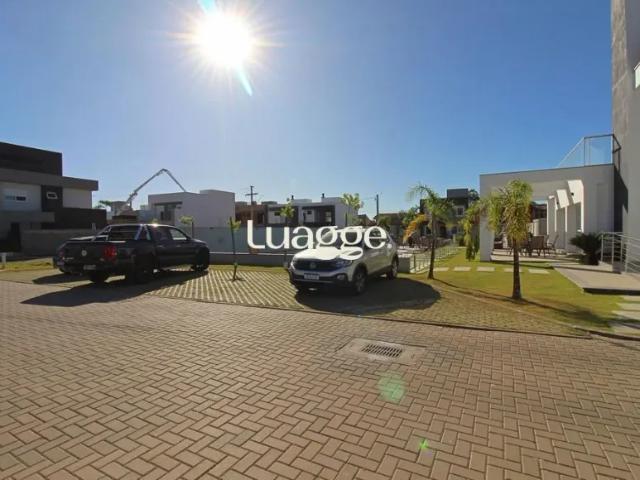 Casa em condomínio fechado Pateo Verde, 3 suítes sendo 1 master com sacada e 2 vagas de garagem
