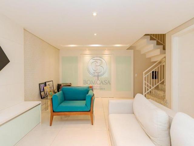 CASA EM CONDOMÍNIO FECHADO PRÓXIMO AO PARQUE BARIG