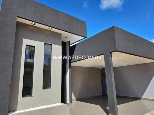 Casa em Condomínio fechado, Recém construída, Próximo mercado Dona de Casa