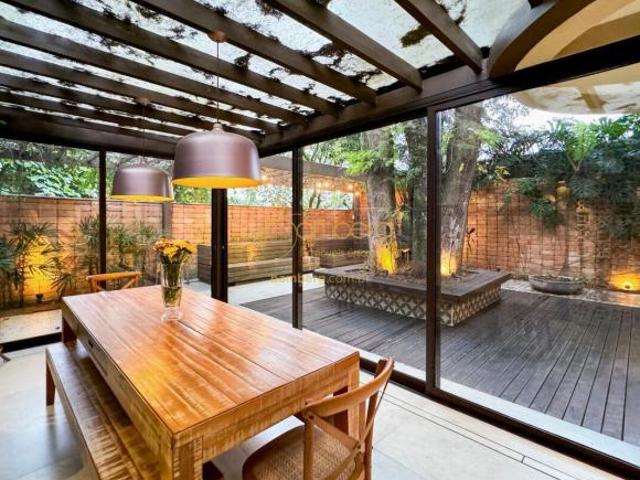 Casa em Condomínio Fechado| Reformada | Alto da Boa Vista | 5 Suítes | 3 Vagas