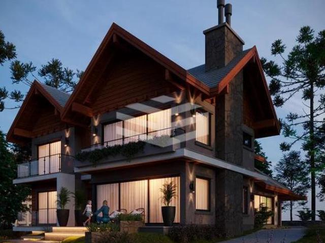 Casa em condomínio fechado Reserva da Serra