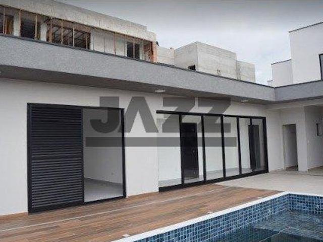 Casa em Condomínio Figueira Garden à Venda, 4 suítes, 305m²