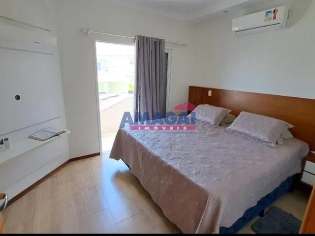 Casa em condominio Floradas da Serra