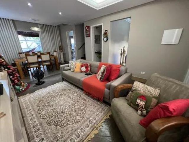 Casa em Condomínio Home & Club Villa Branca 3 Dormitórios 189m²