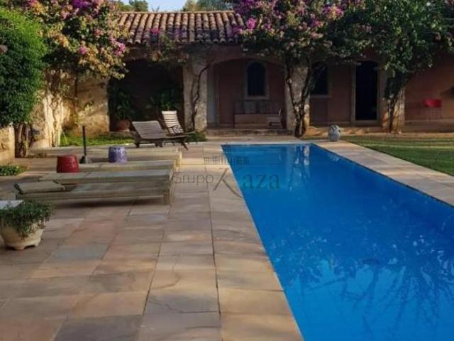 Casa em Condomínio Helvetia Polo Country 4 Suítes 1.000m²