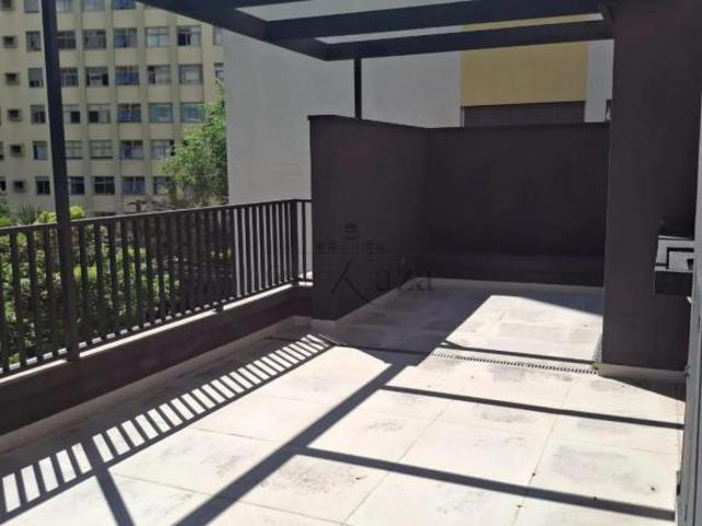 Casa em Condomínio Higienópolis 2 Dormitórios 180,67m²