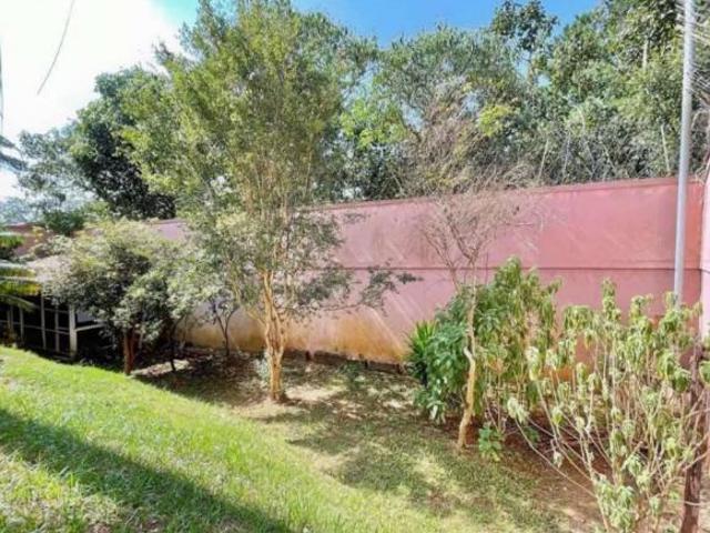 Casa em condomínio Impecável! 3 suítes, piscina, gourmet, salão e VISTA!