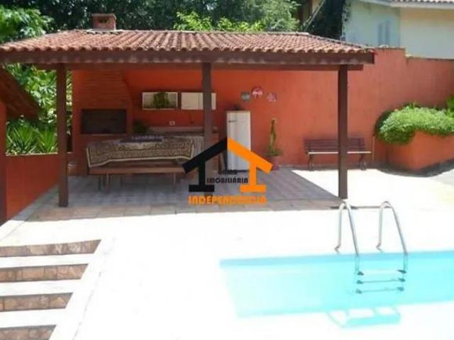 Casa em condominio Jandira Um dos melhores condominios da região