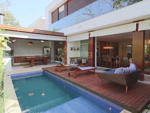 Casa em condomínio! Jardim Cordeiro Alto Da Boa Vista 4 suítes / 6 vagas ao lado Parque