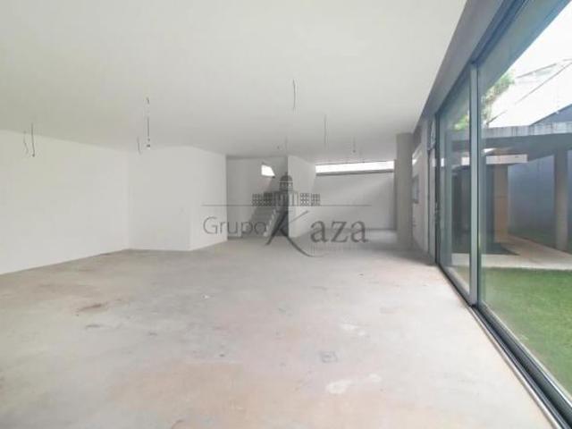 Casa em Condomínio Jardim Paulistano 5 Suítes 582,81m²