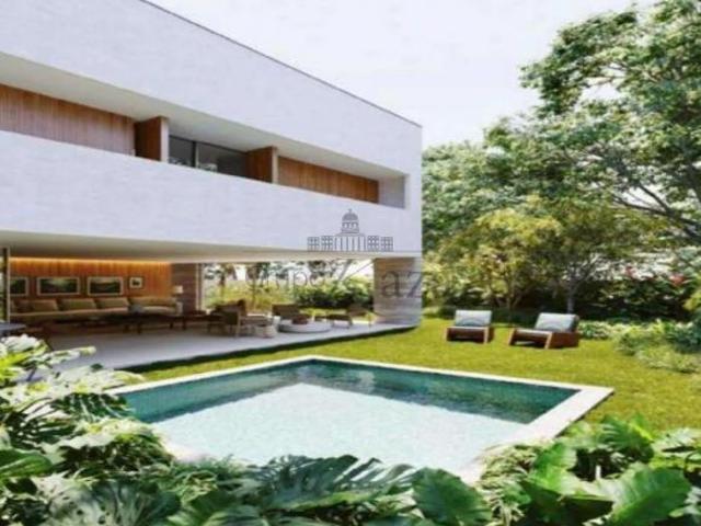 Casa em Condomínio Jardim Petrópolis 3 Suítes 701,89m²